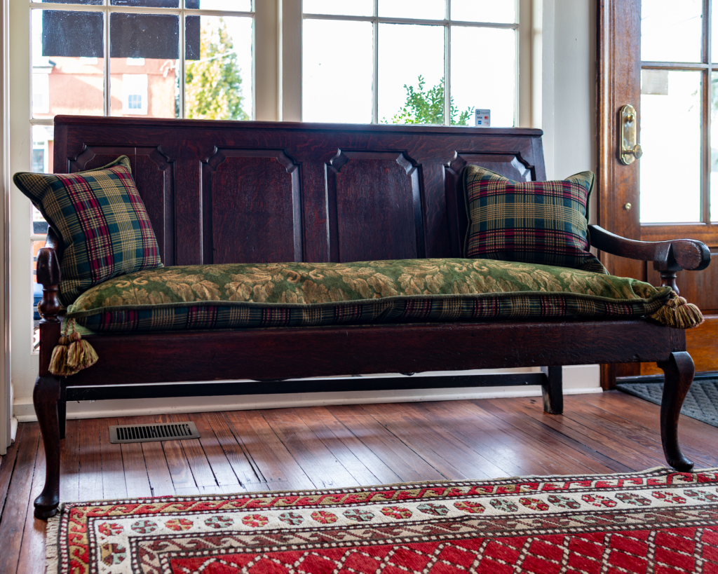 Queen Anne Style Hall Bench - Raymond James Antiques